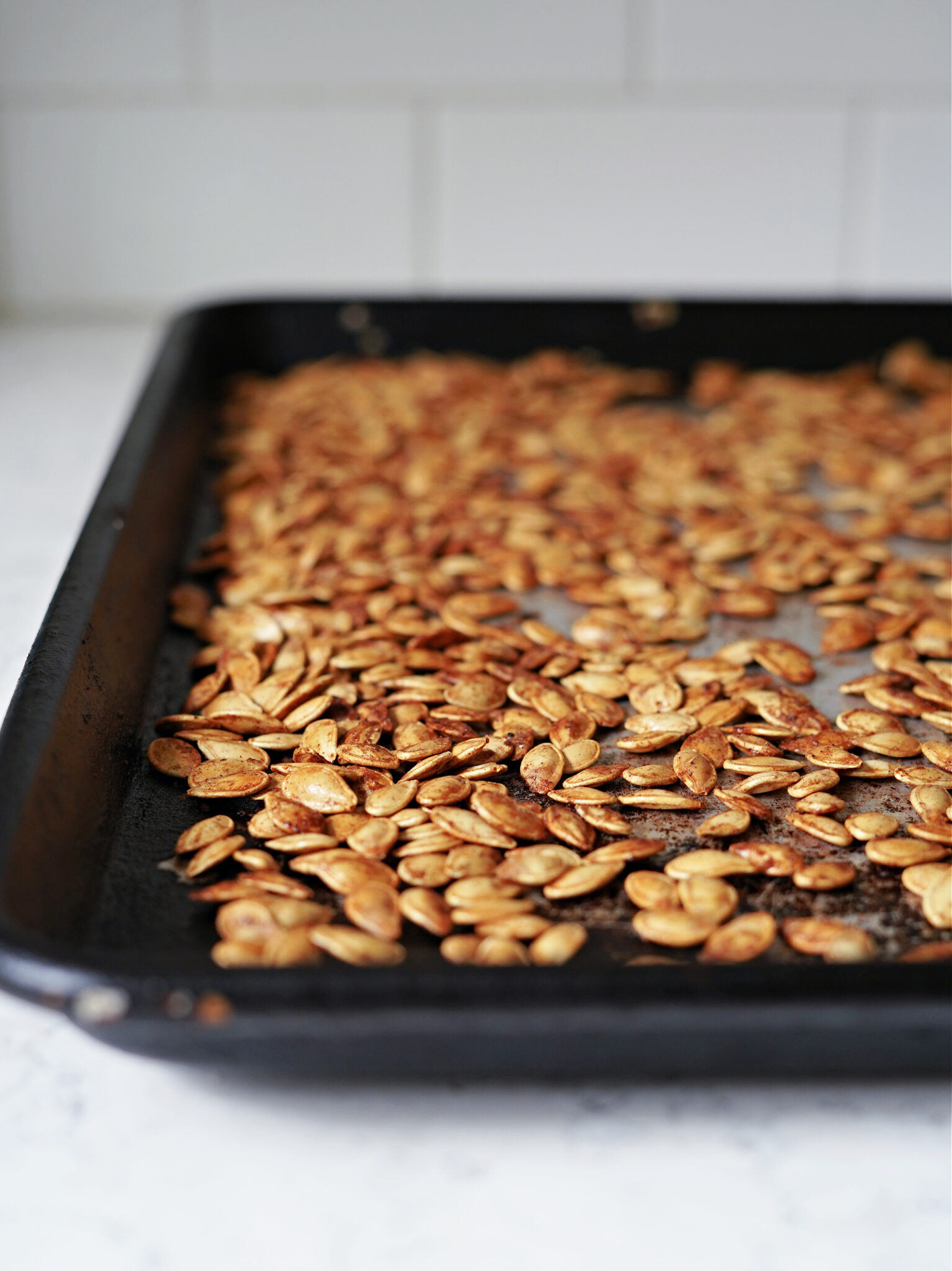 How To Roast Crispy Pumpkin Seeds :: Plus 6 Different Flavor Variations ...